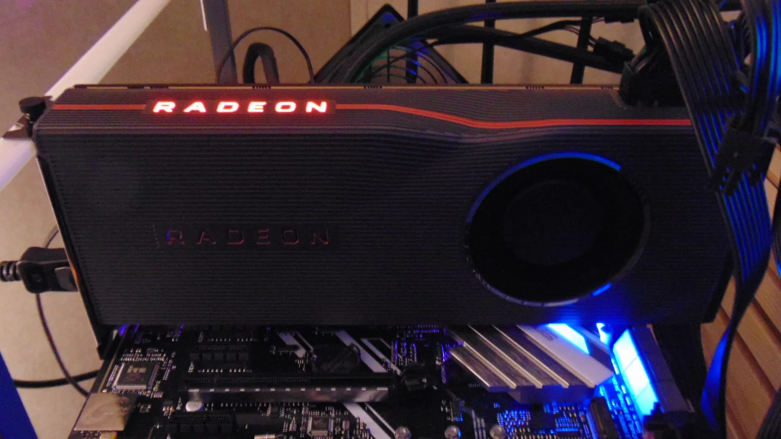 AMD Radeon RX 5700 XT and RX 5700 Review Roundup