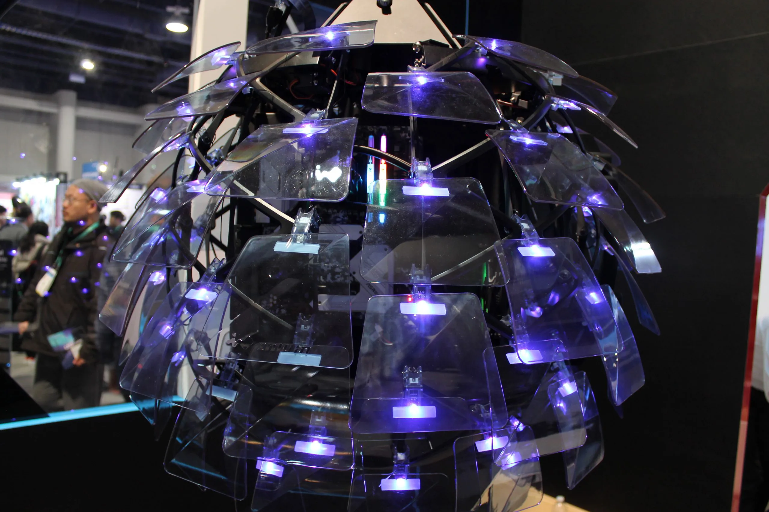 InWin Shows Off New Kit at CES