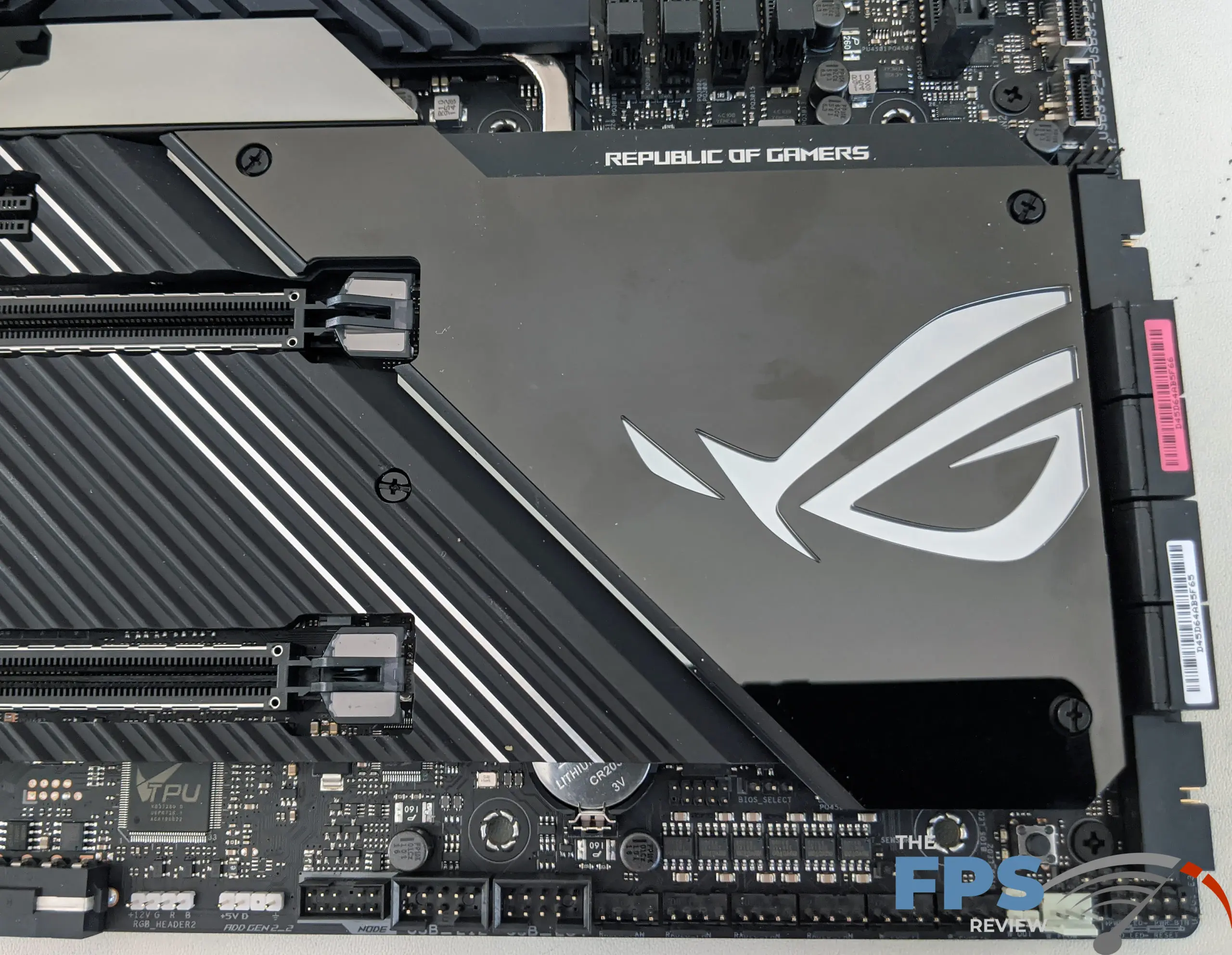 ASUS ROG MAXIMUS XII EXTREME Motherboard Review - Page 2 of 8