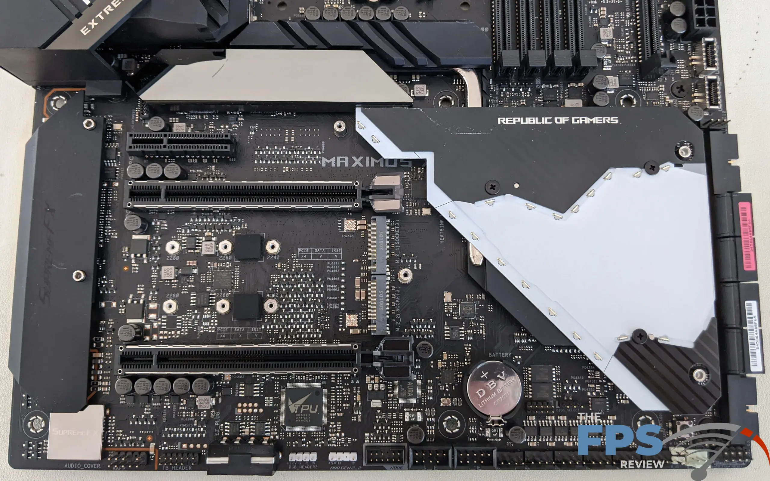 ASUS ROG MAXIMUS XII EXTREME Motherboard Review - Page 2 of 8