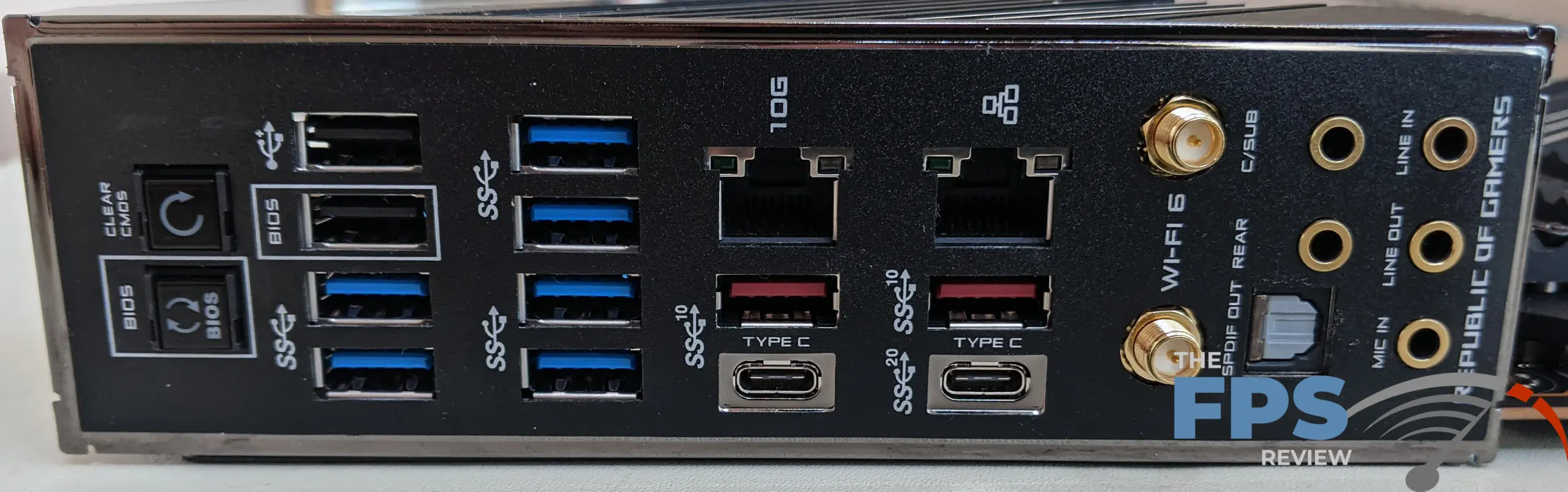 ASUS ROG MAXIMUS XII EXTREME Motherboard Review - Page 2 of 8