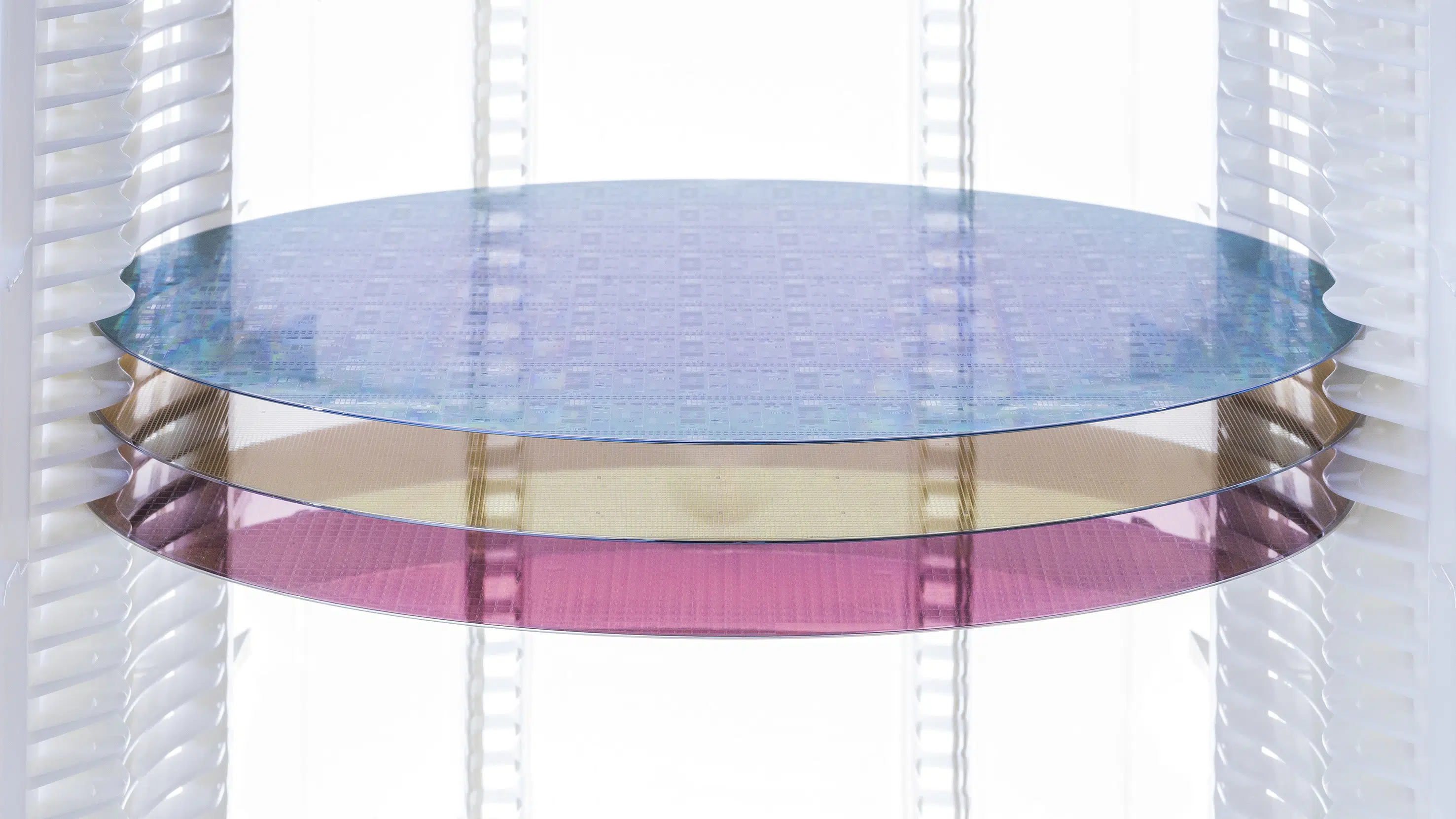 Bosch Invests €1 Billion into Dresden Wafer Fab