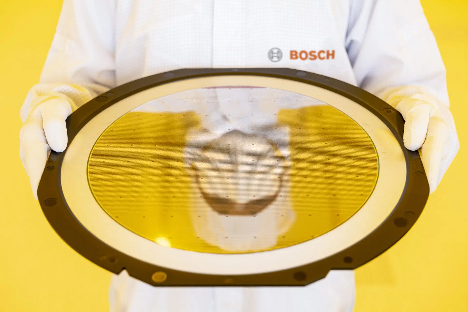 Bosch Invests €1 Billion into Dresden Wafer Fab