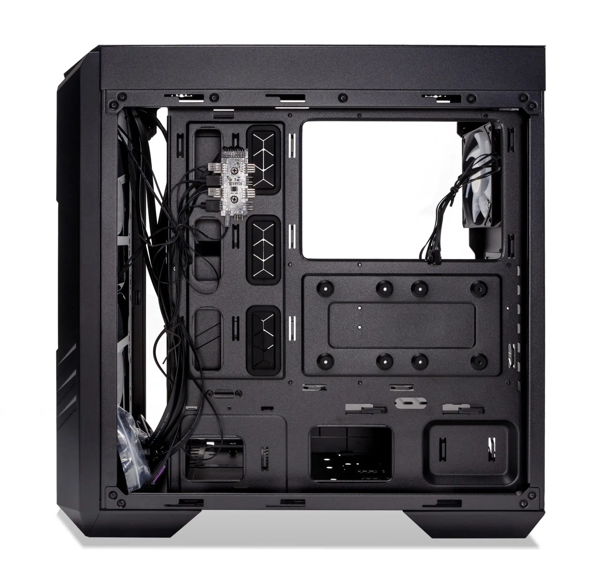 Cooler Master HAF 500 Black Case Review