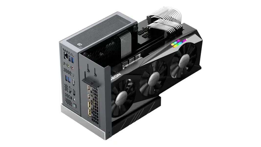 Minisforum Unveils AMD Ryzen Mini PC That Supports External GPUs