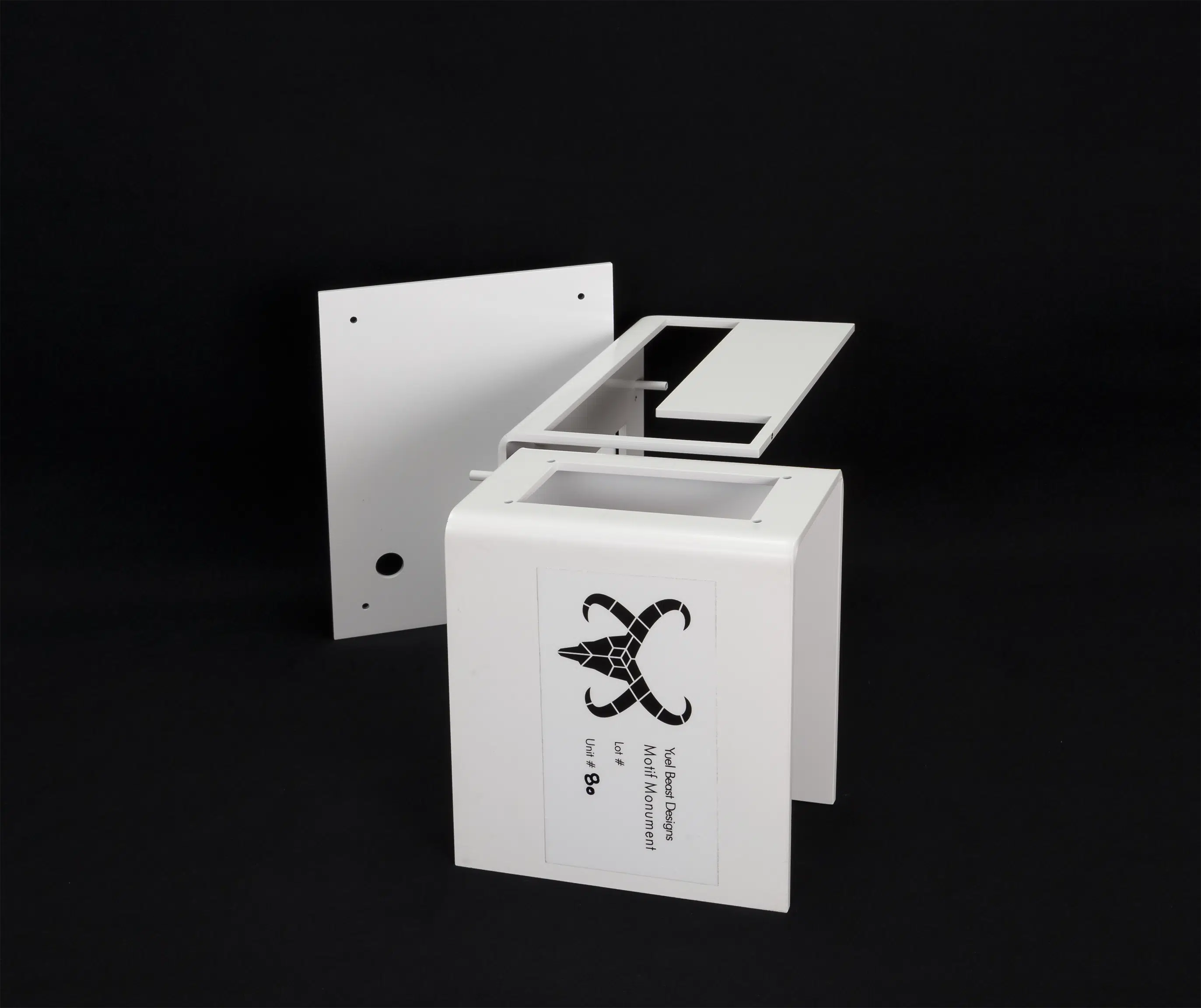 Yuel Beast Motif Monument ITX Case Review - Page 2 of 5