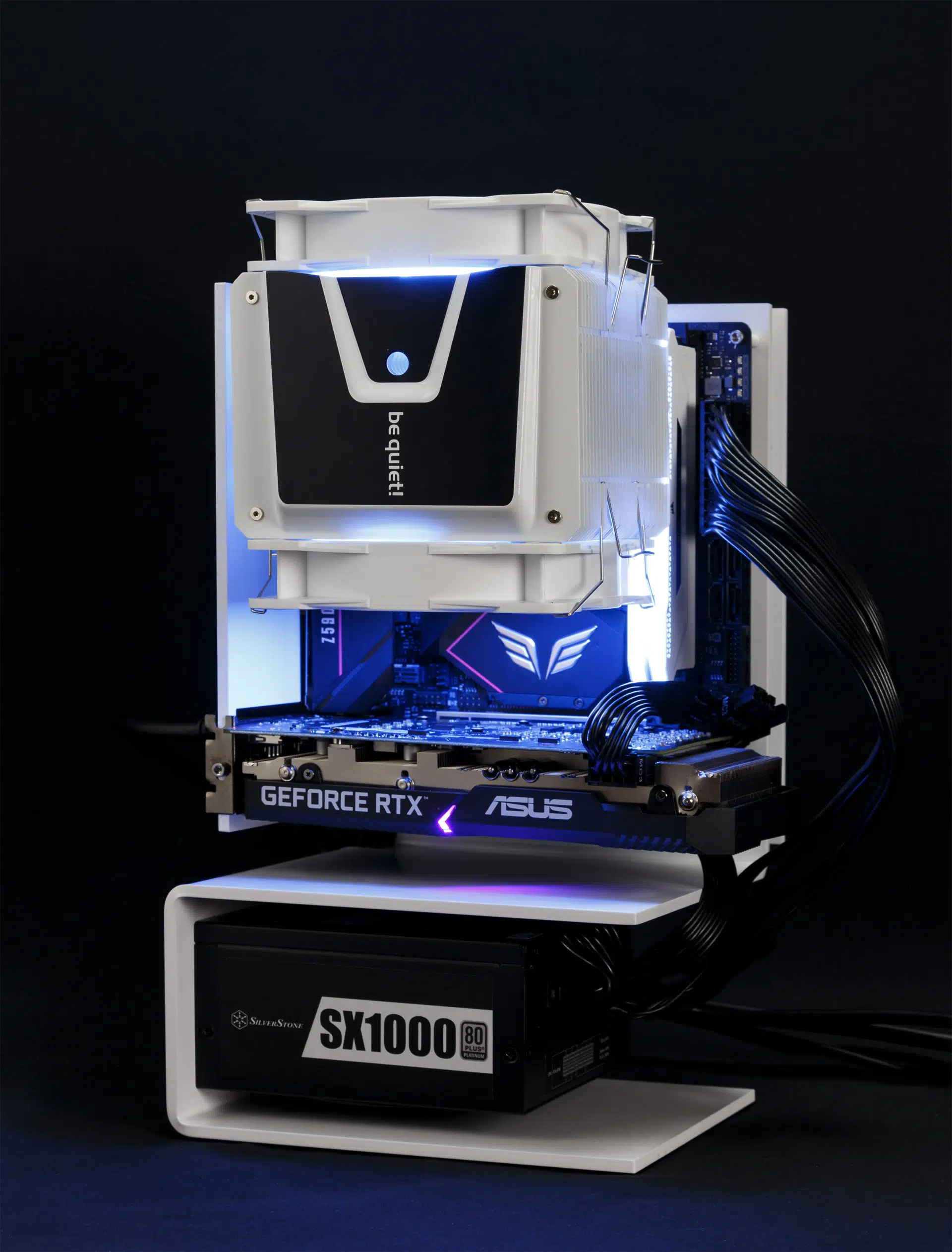 Yuel Beast Motif Monument ITX Case Review