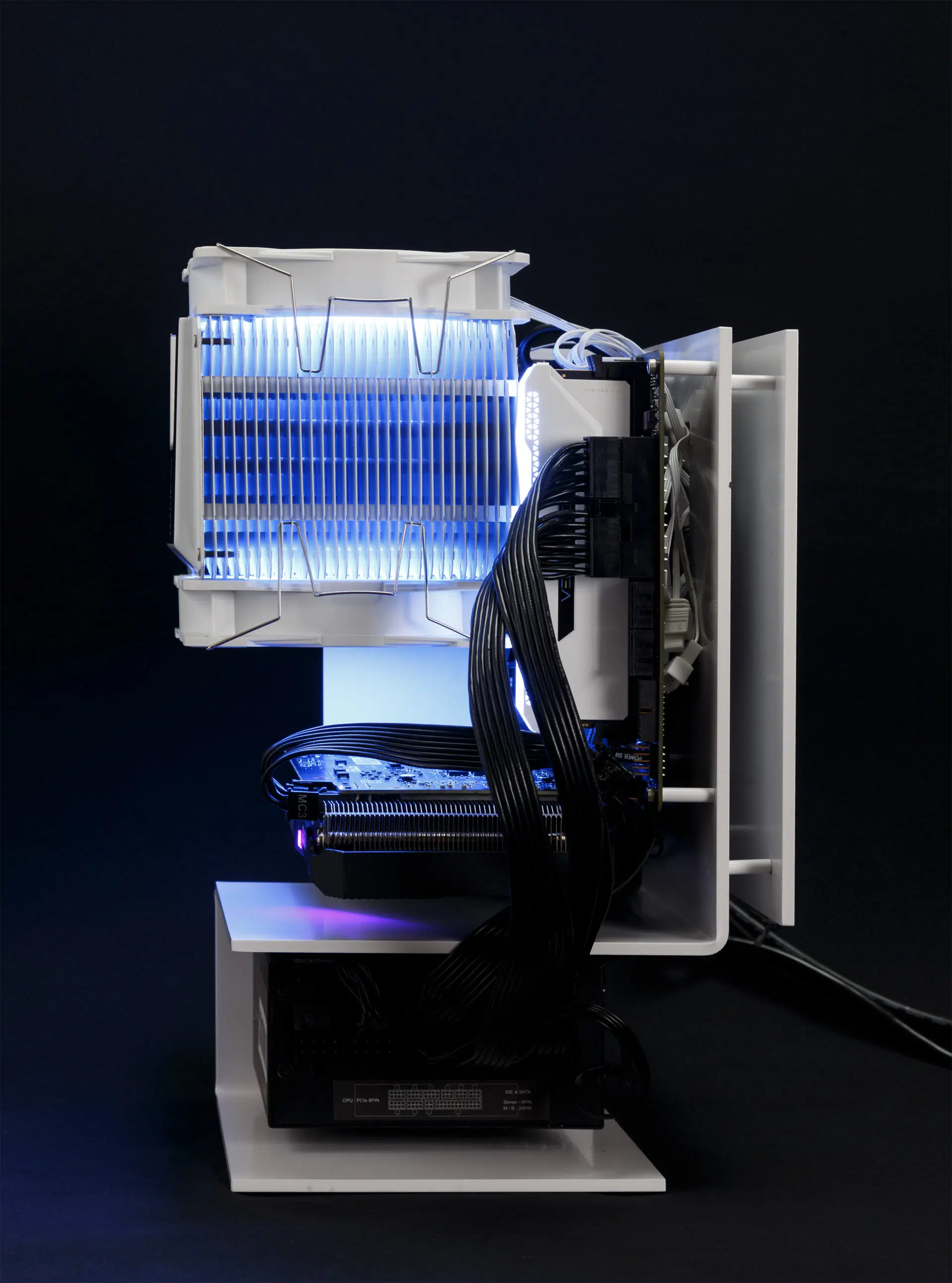 Yuel Beast Motif Monument ITX Case Review - Page 2 of 5