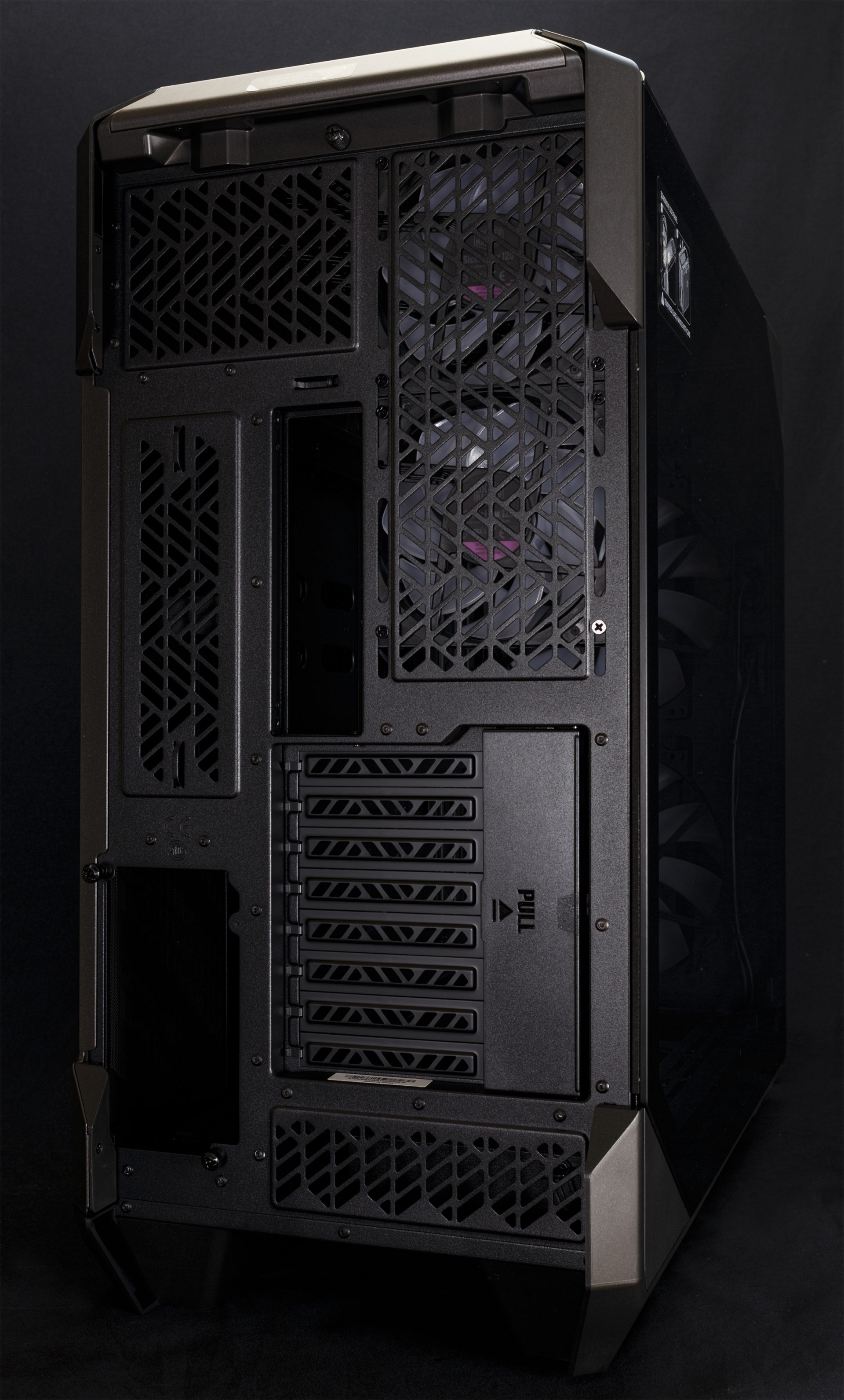 Cooler Master HAF 700 Black Case Review - Page 2 of 5 - The FPS Review