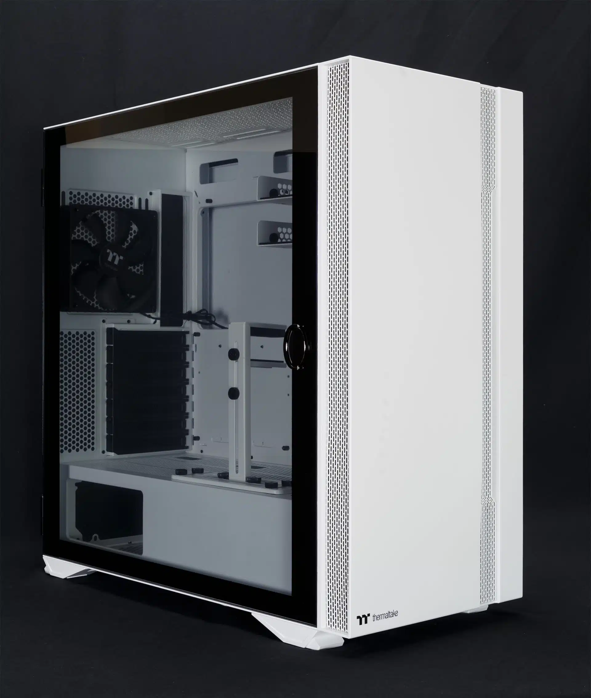 Thermaltake H700 TG Snow Series Case Review